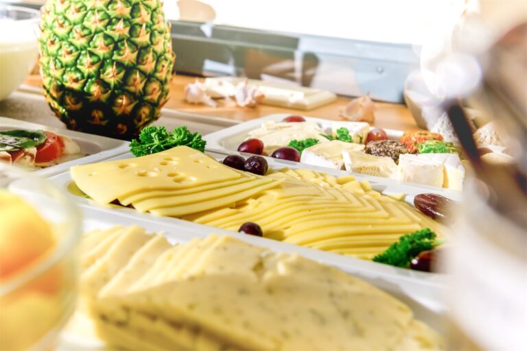 Großes Frühstücksbuffet im Nordsee-Hotel Hinrichsen